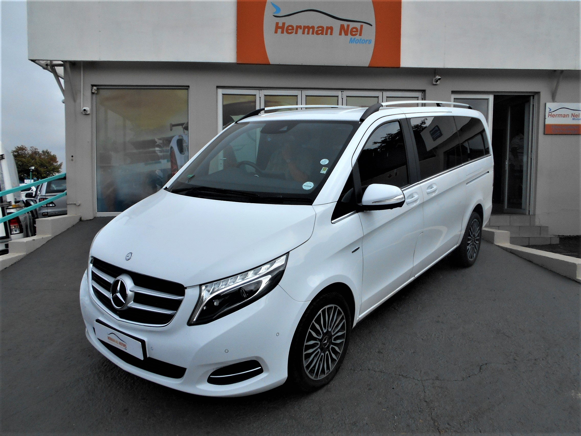 2015 Mercedes Benz V Class V 220 CDi Avantgarde Auto ...